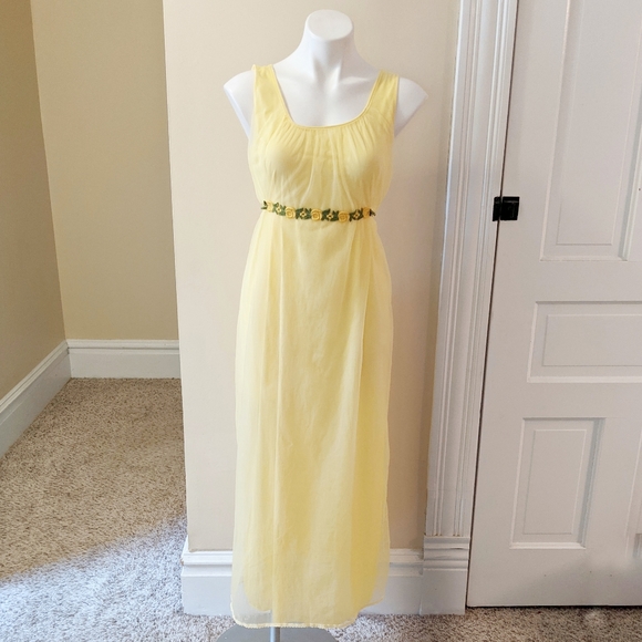 Vintage | Intimates & Sleepwear | Vintage 5s Yellow W Floral Belt ...